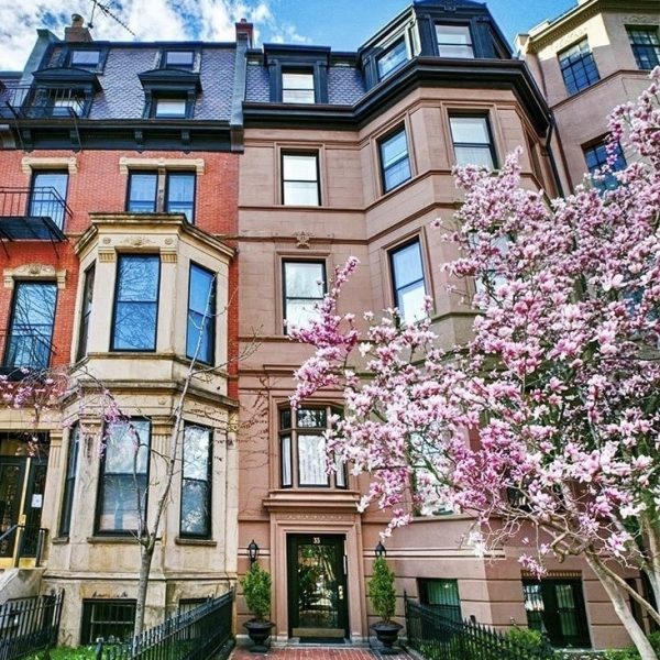 High Rise Realty Boston Luxury Apartments and Condos