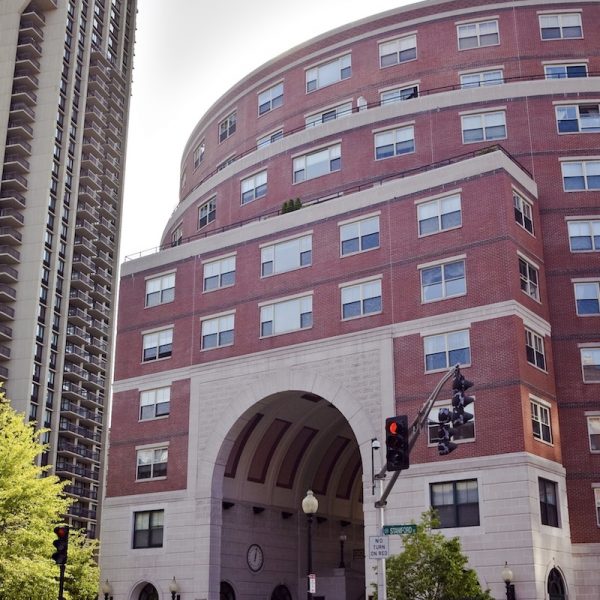 High Rise Realty Boston Luxury Apartments and Condos