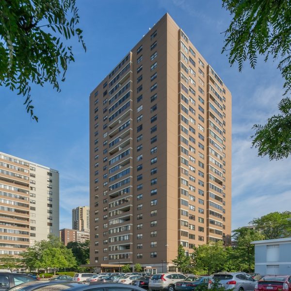 High Rise Realty Boston Luxury Apartments and Condos